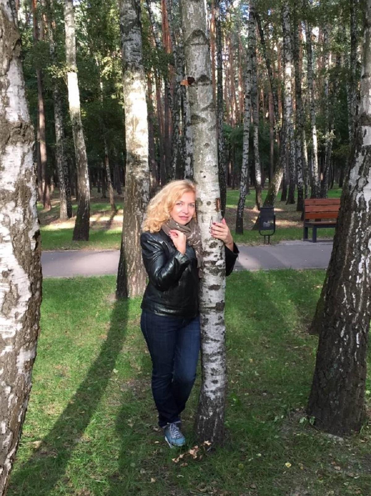 Lina 57 Yrs old From Kiev Ukraine I Am An Honest Sincere Talented